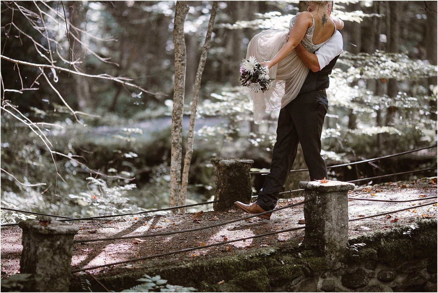 Spence Cabin Elopement in The Great Smoky Mountains