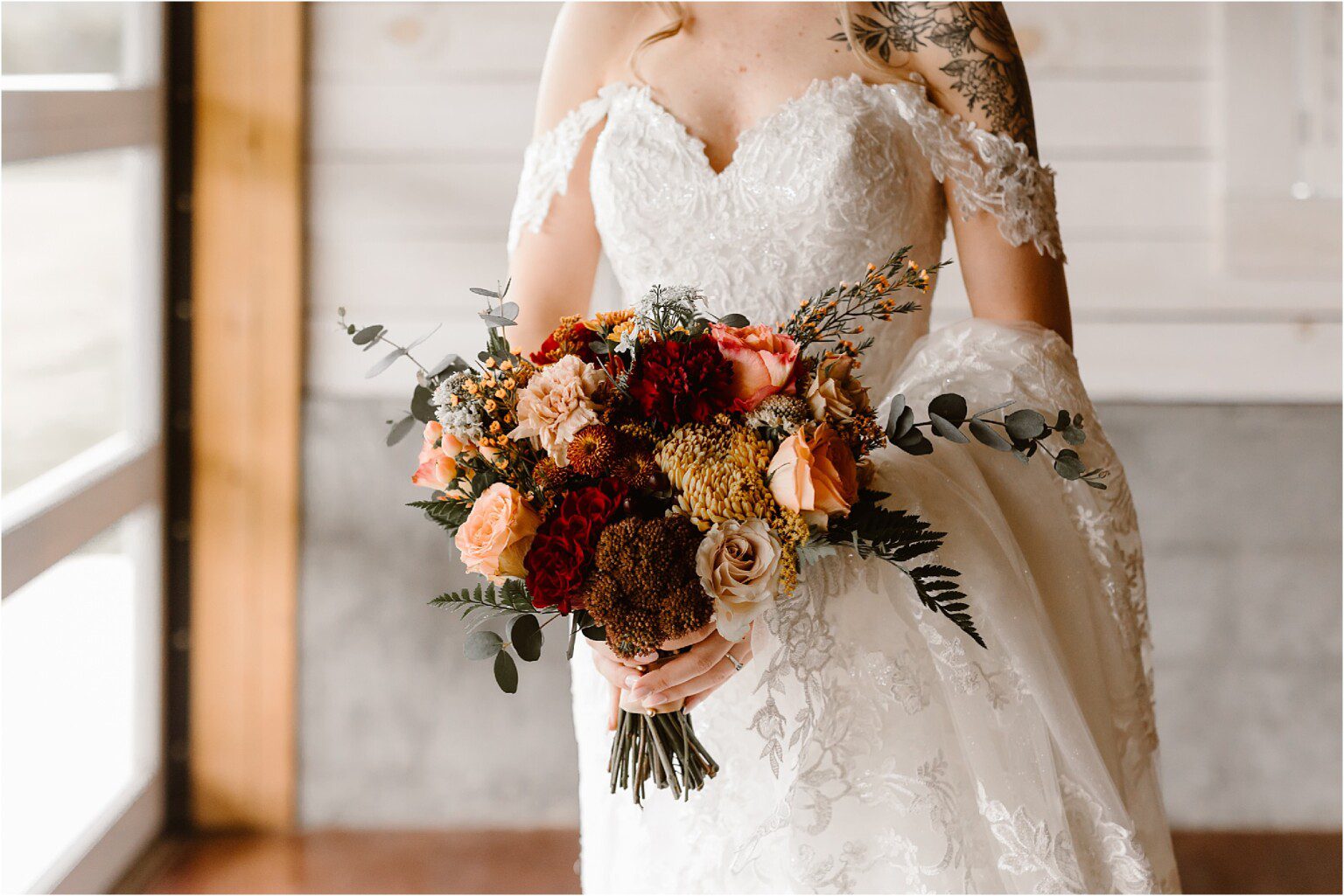 Rich Colors Abound This Fall Wedding in Tennessee